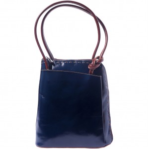 For the eternally undecided, Greta GM, the bag that turns into a backpack